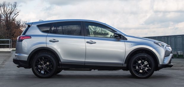Weekend roadtest: Toyota RAV4 Icon Tech 4×2 – Wheels Within Wales