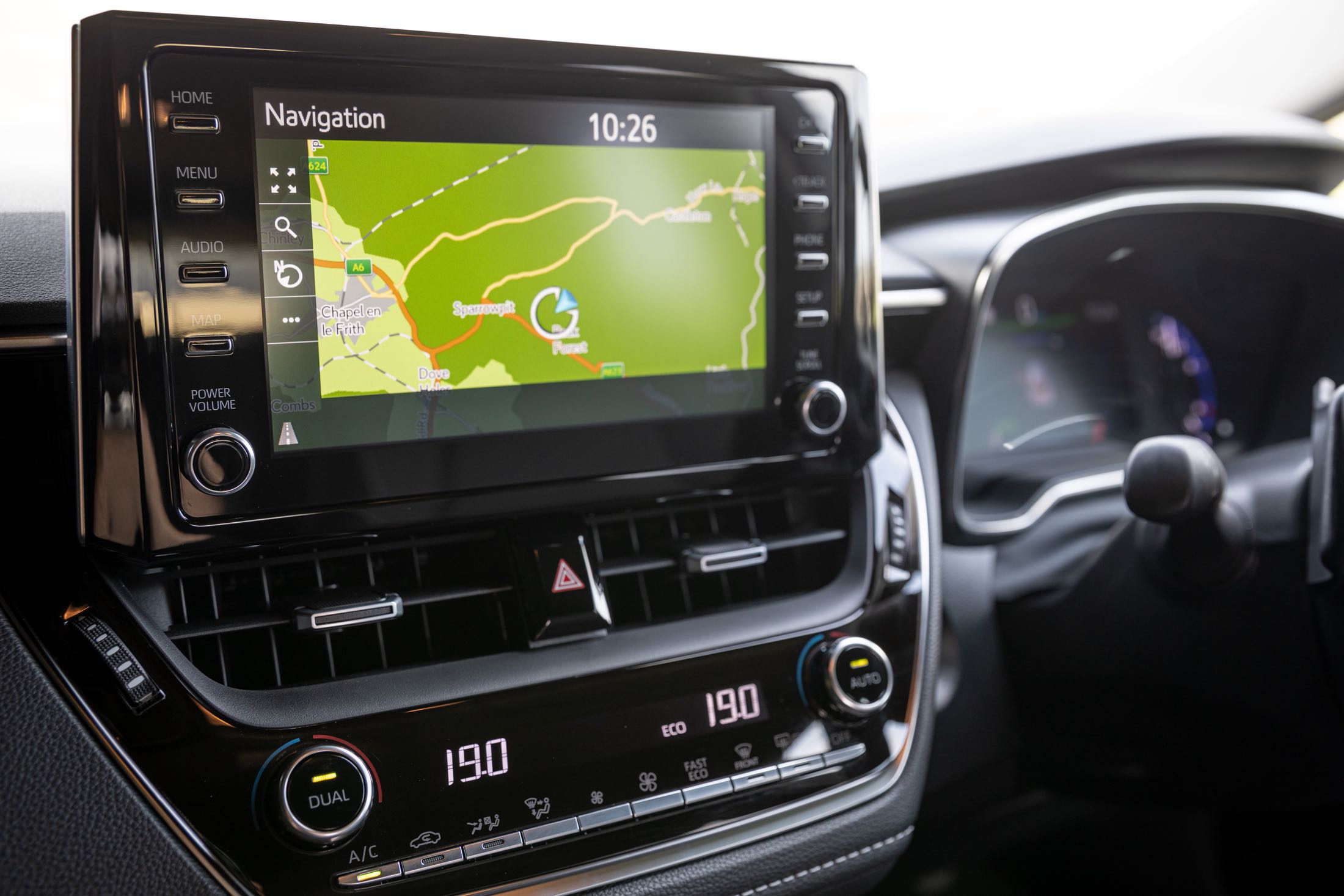 Toyota-Corolla-Touring-Sports-Design-Eclipse-Black-Interior-2019-5 ...