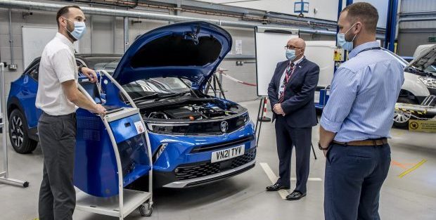 Stellantis UK seal deal with service families – Wheels Within Wales