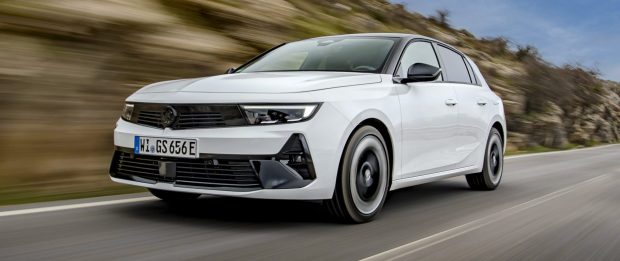 First drive: Vauxhall Astra GSe – Wheels Within Wales