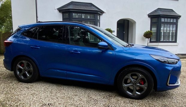Weekend roadtest: Ford Kuga ST-Line FHEV – Wheels Within Wales